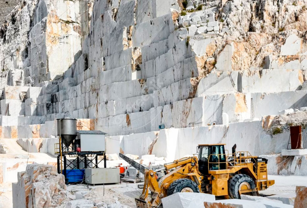 JW Stone’s Handpicked Natural Stone Slabs Direct from Quarry